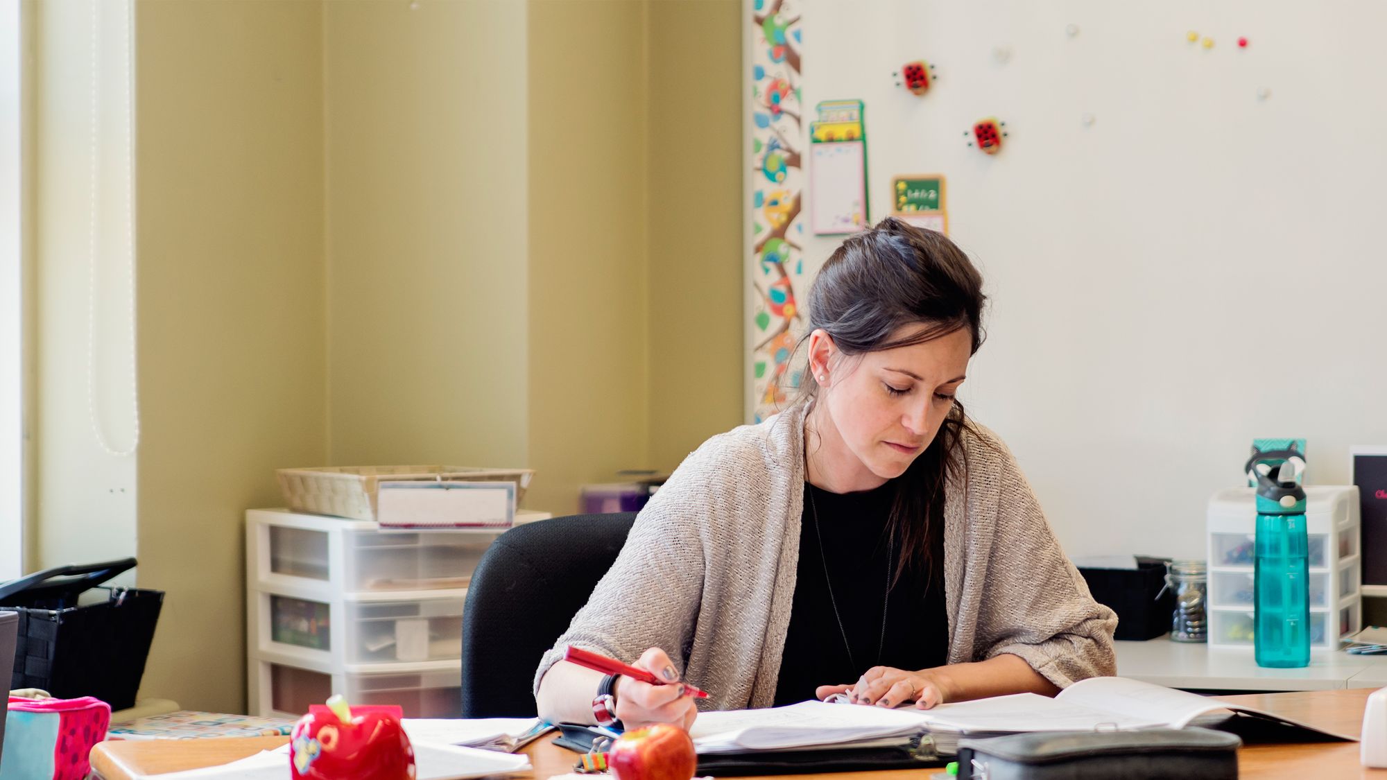 A Simple Tool to Help Teachers Regulate Their Emotions | Edutopia