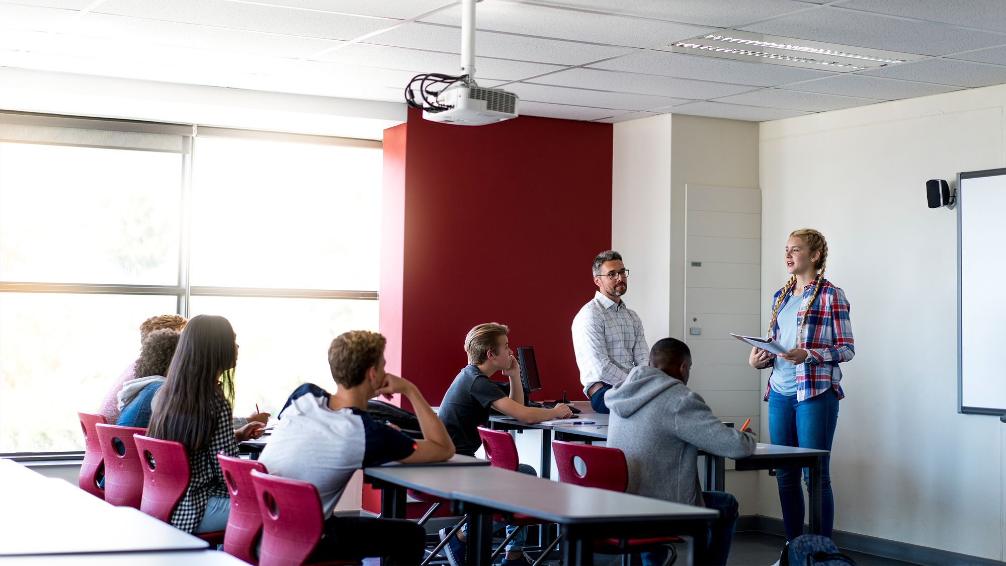 How to Guide High School Students to Be Comfortable With Public ...