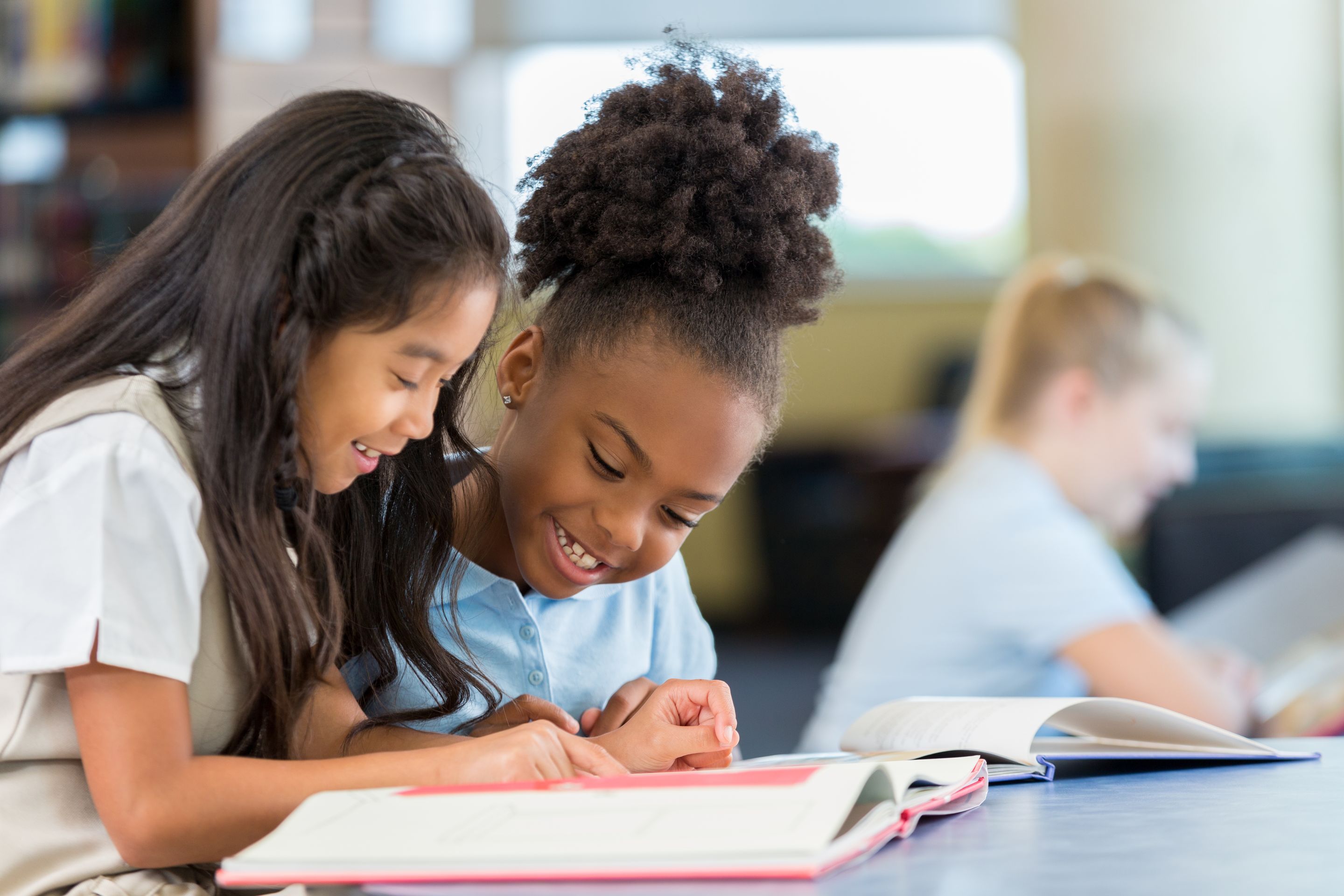How to Set Up Interest-Based Reading Groups | Edutopia How to Set Up Interest-Based Reading Groups | Edutopia